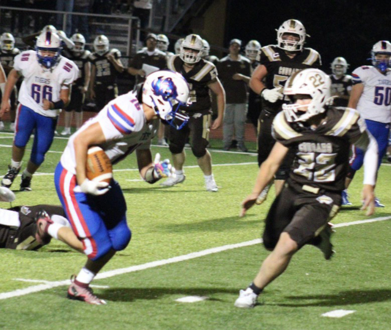 Clatt Has a Night to Remember. Tigers Use Big Second Half to Get Past ...
